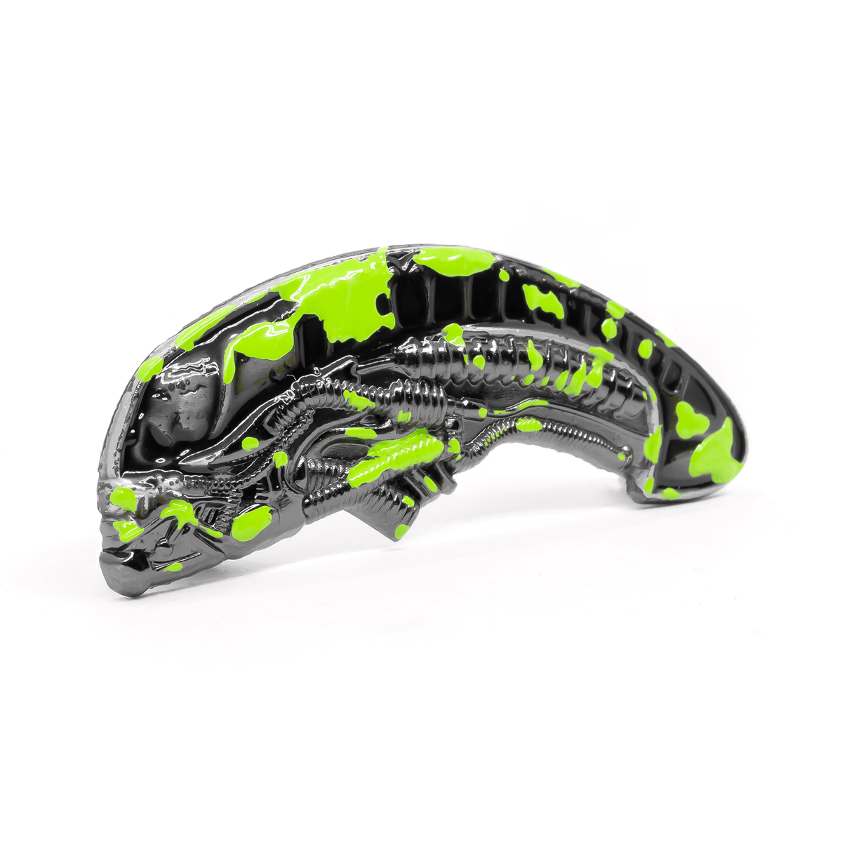 Xenomorph (acid blood splatter) molded pin – PSA Press
